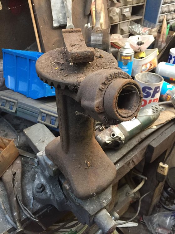 Screw jack - HMVF Classifieds - HMVF - Historic Military Vehicles Forum