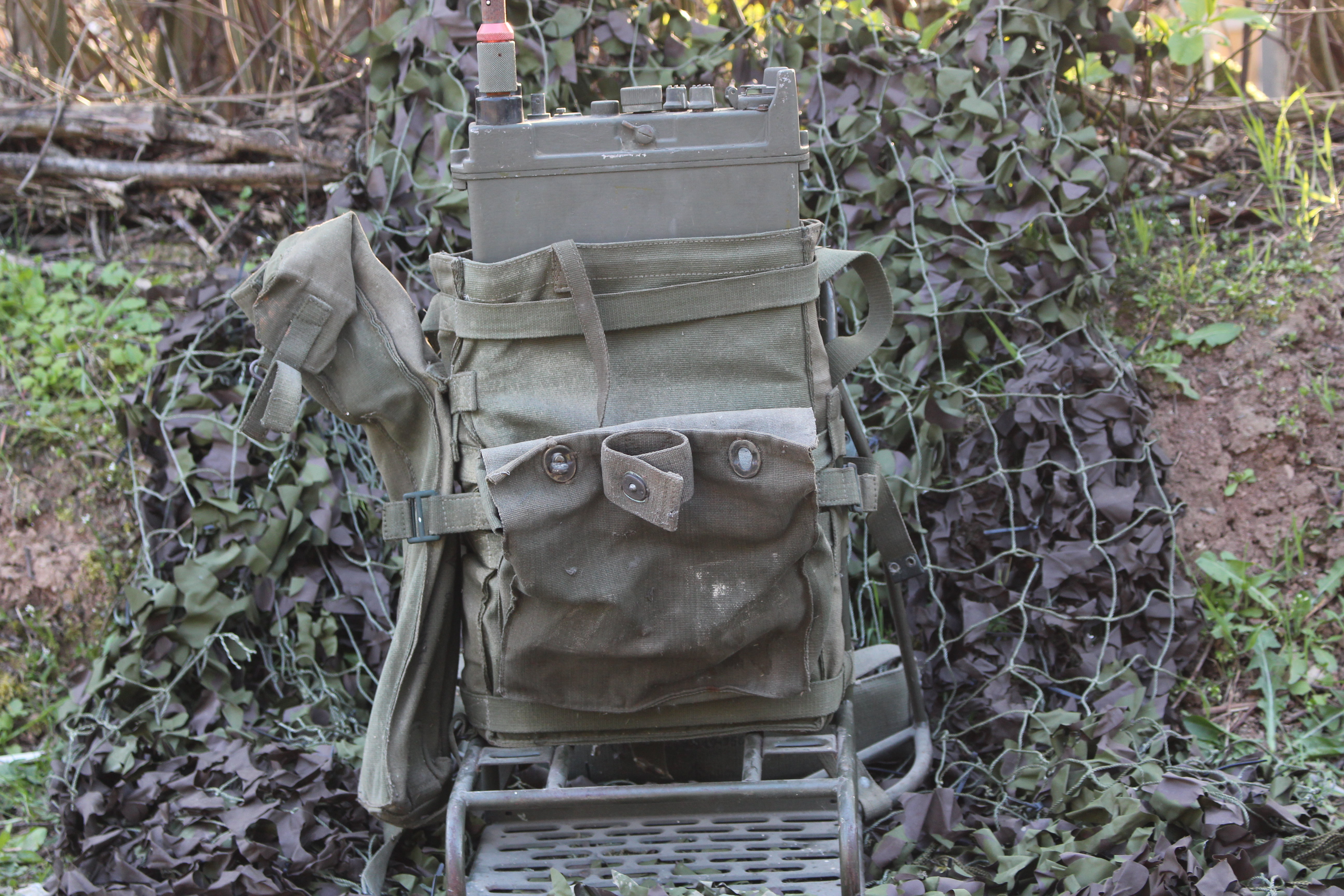 Larkspur Army Military Radio A41 Mk1 VHF FM Manpack - Heads Up: For ...