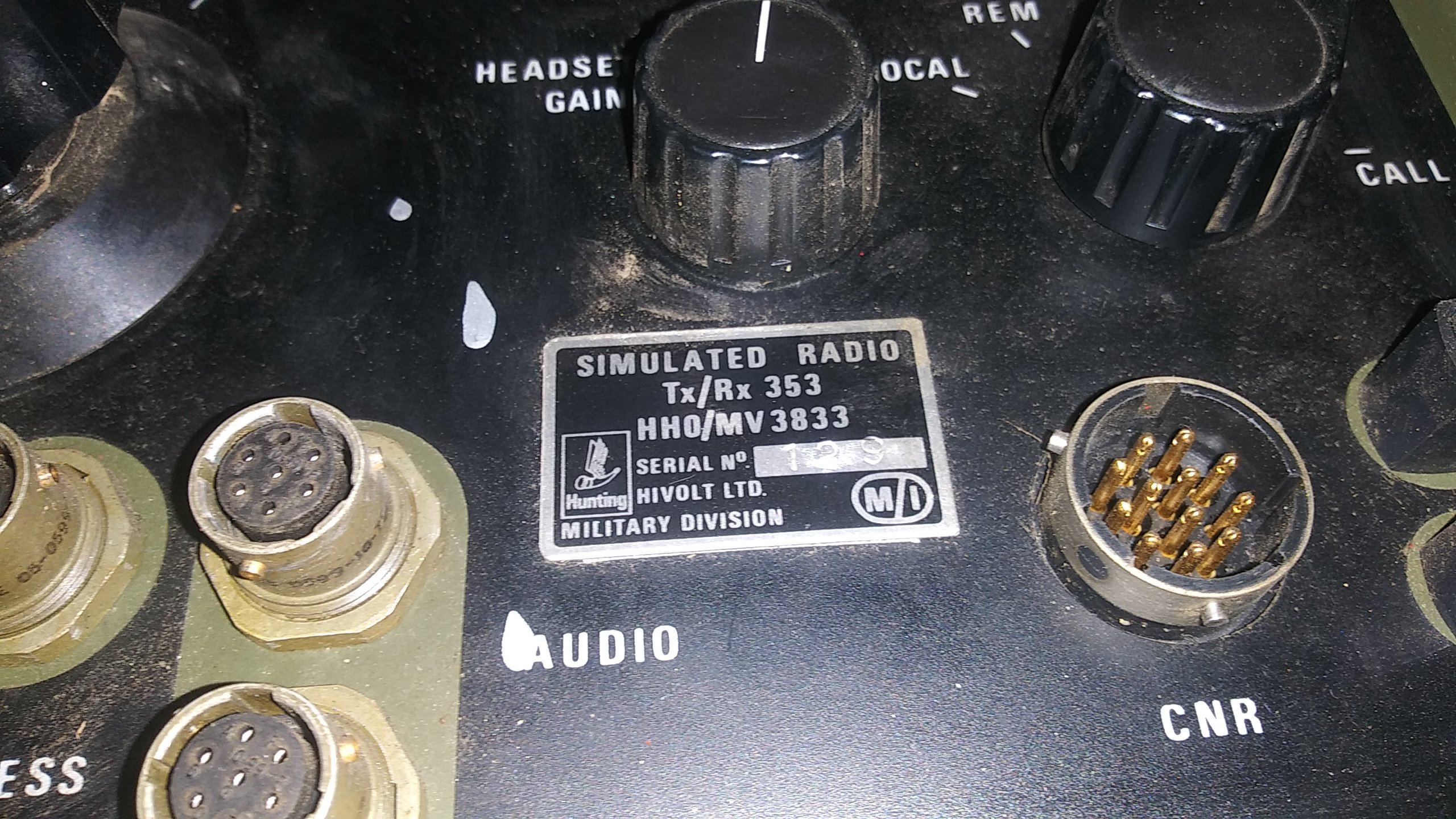 Clansman 353 Simulated radio - British Radio Equipment - HMVF ...