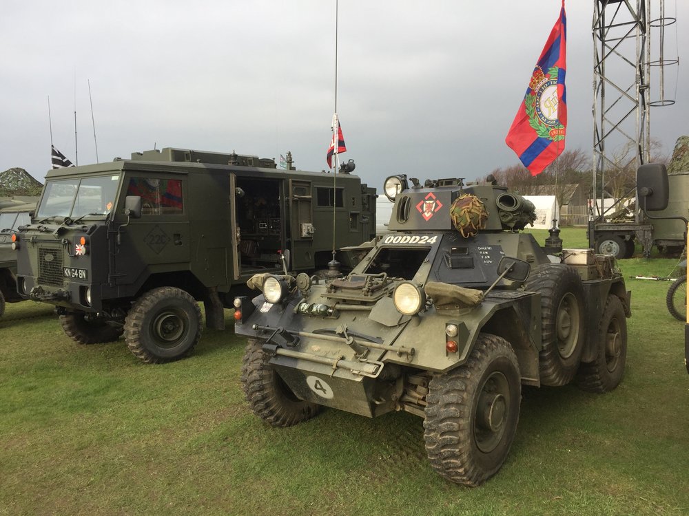 Clansman 353 Simulated radio - British Radio Equipment - HMVF ...