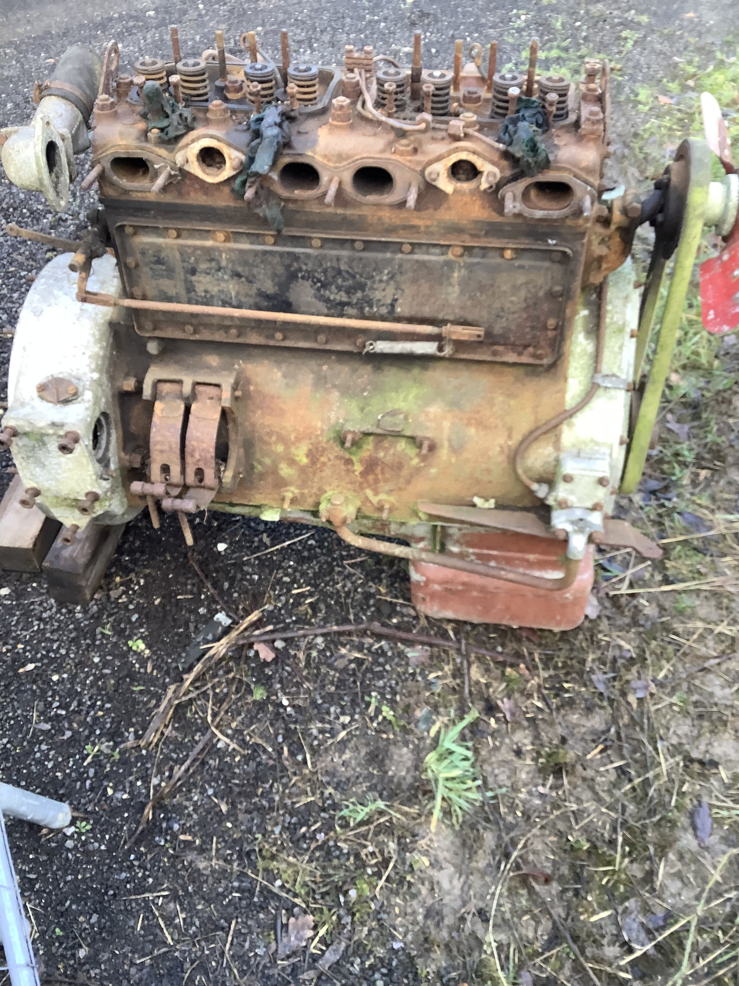 Albion 4 cylinder Diesel engine barn find. spares or repair - HMVF ...