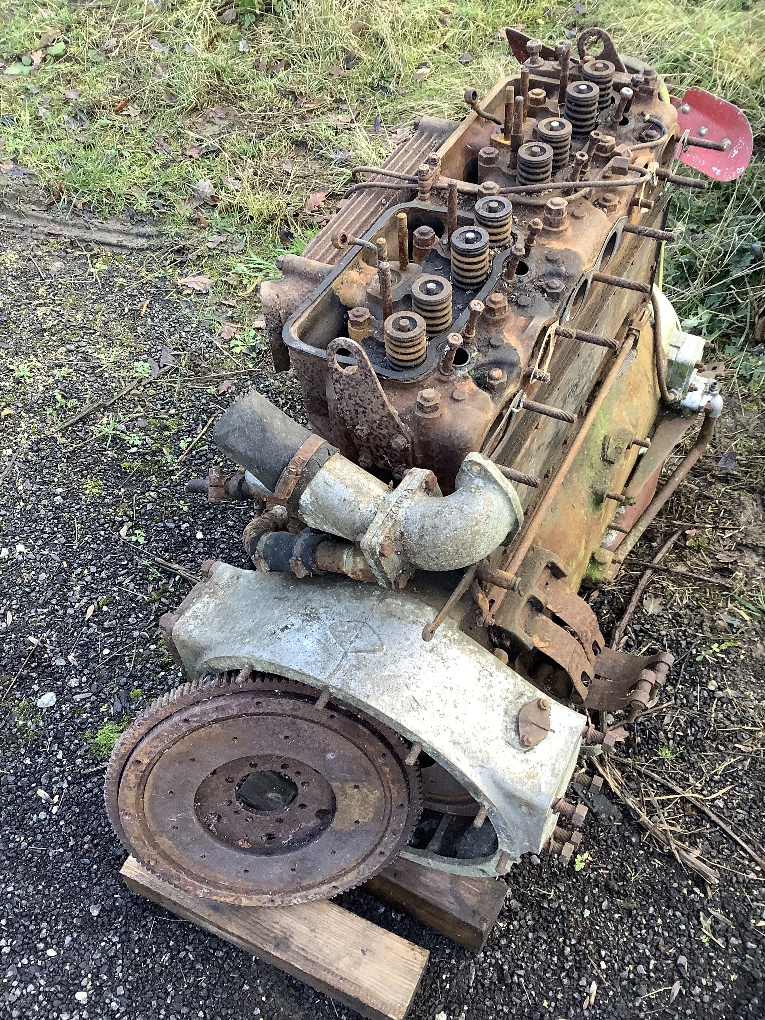 Albion 4 cylinder Diesel engine barn find. spares or repair - HMVF ...