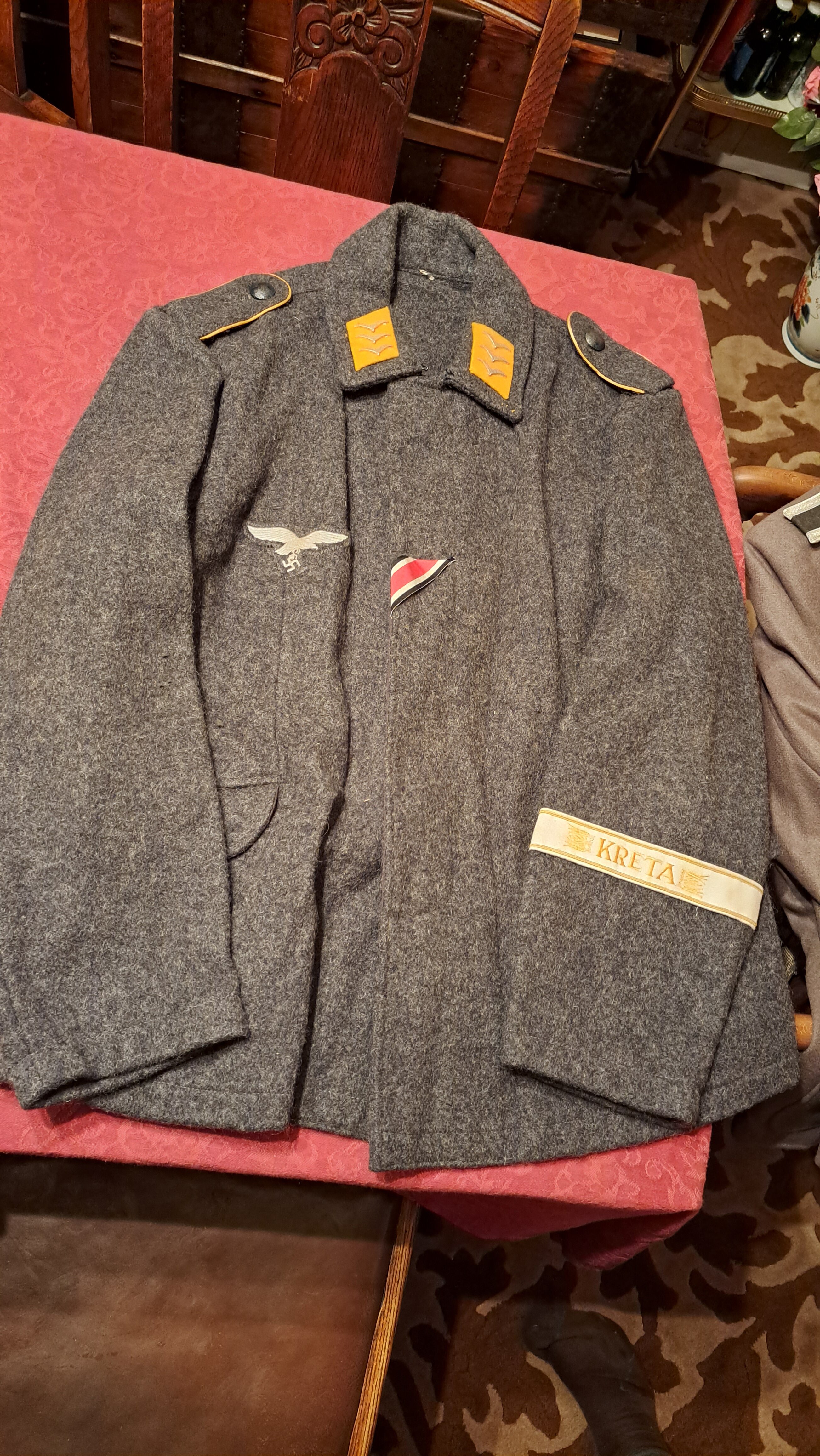 How do we tell real from fake - Clothing/uniforms - HMVF - Historic ...