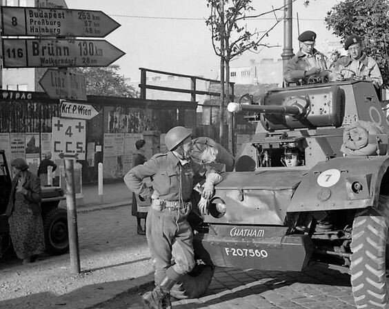 A Guide to British Vehicle Markings - British Vehicles - HMVF ...