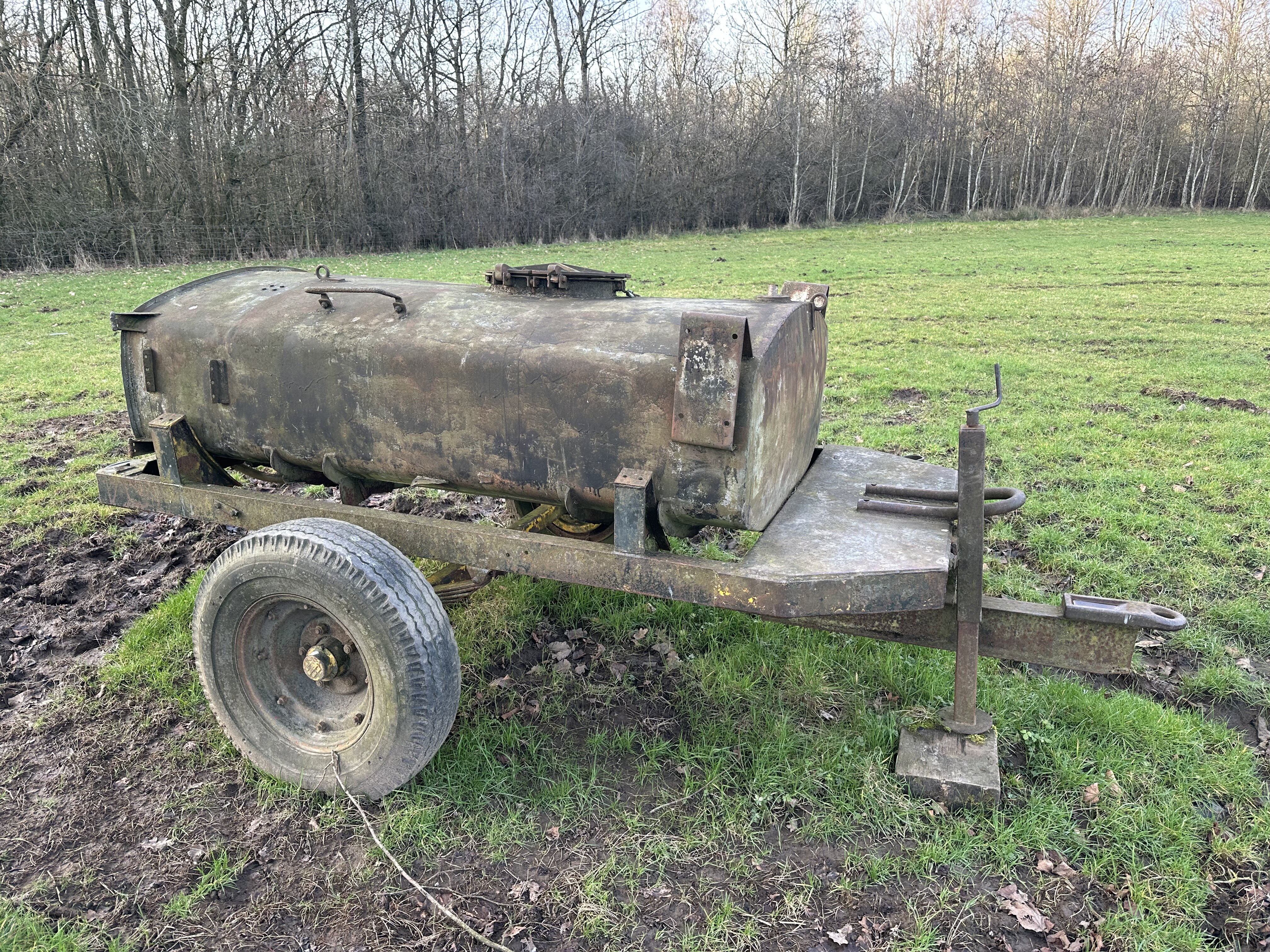 Original Use of this Bowser? - Trailers, plant and equipment - HMVF ...