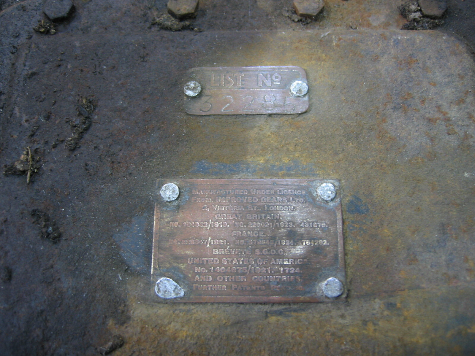 Daimler gearbox & fluid flywheel - HMVF Classifieds - HMVF - Historic ...