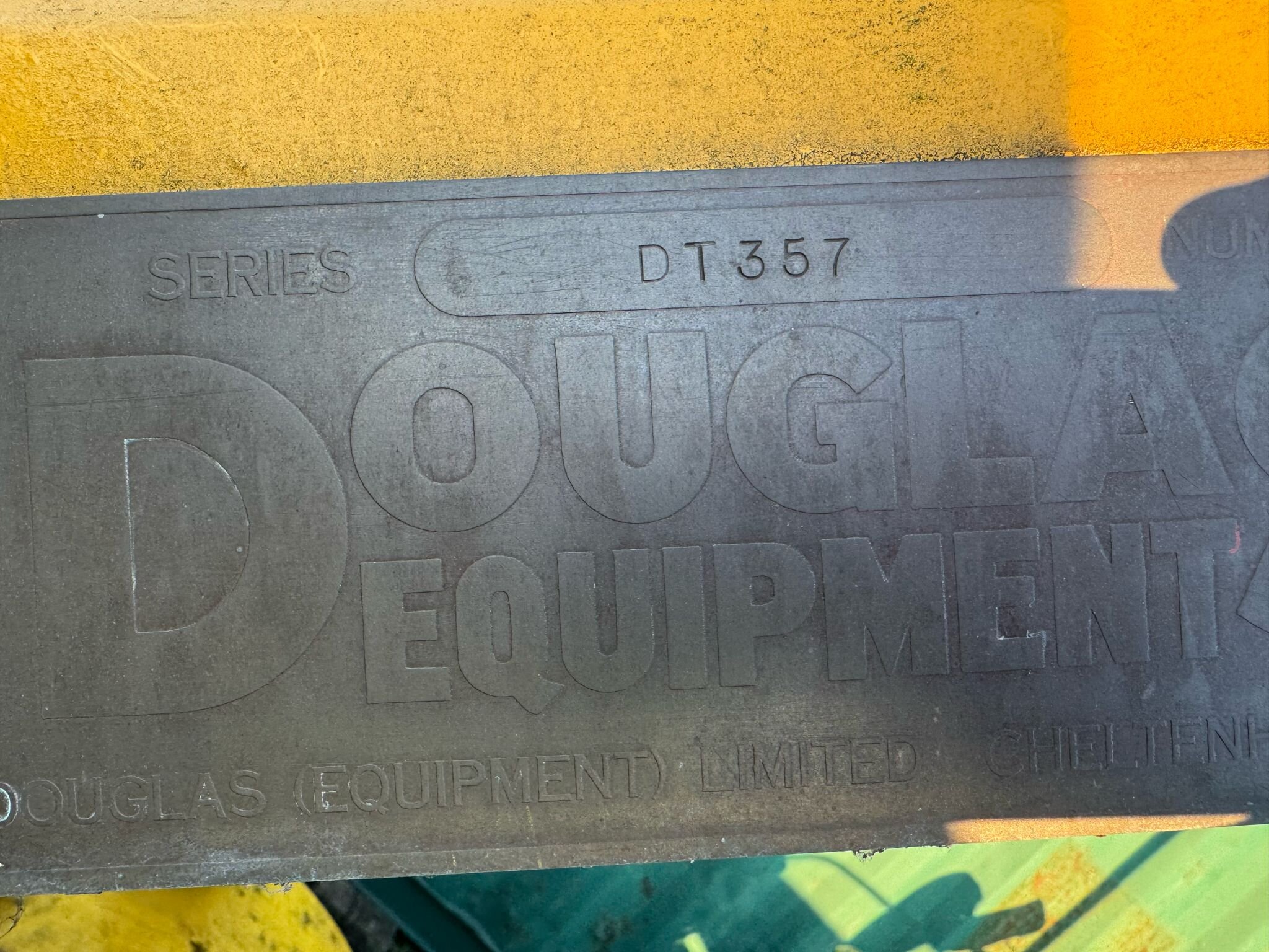 1960's Douglas "Turbo" Taskmaster Tug - British Vehicles - HMVF ...