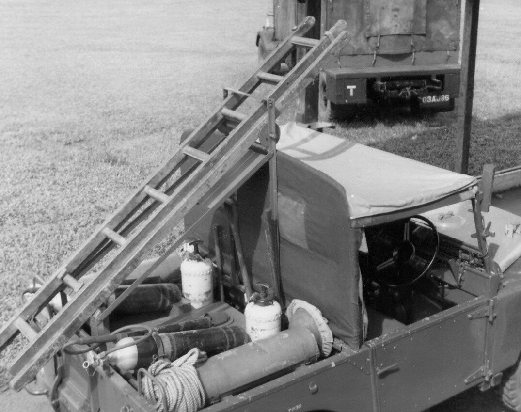 Wanted- WW2 1940's 1950's Wooden Ladder for RAF Land Rover - HMVF ...