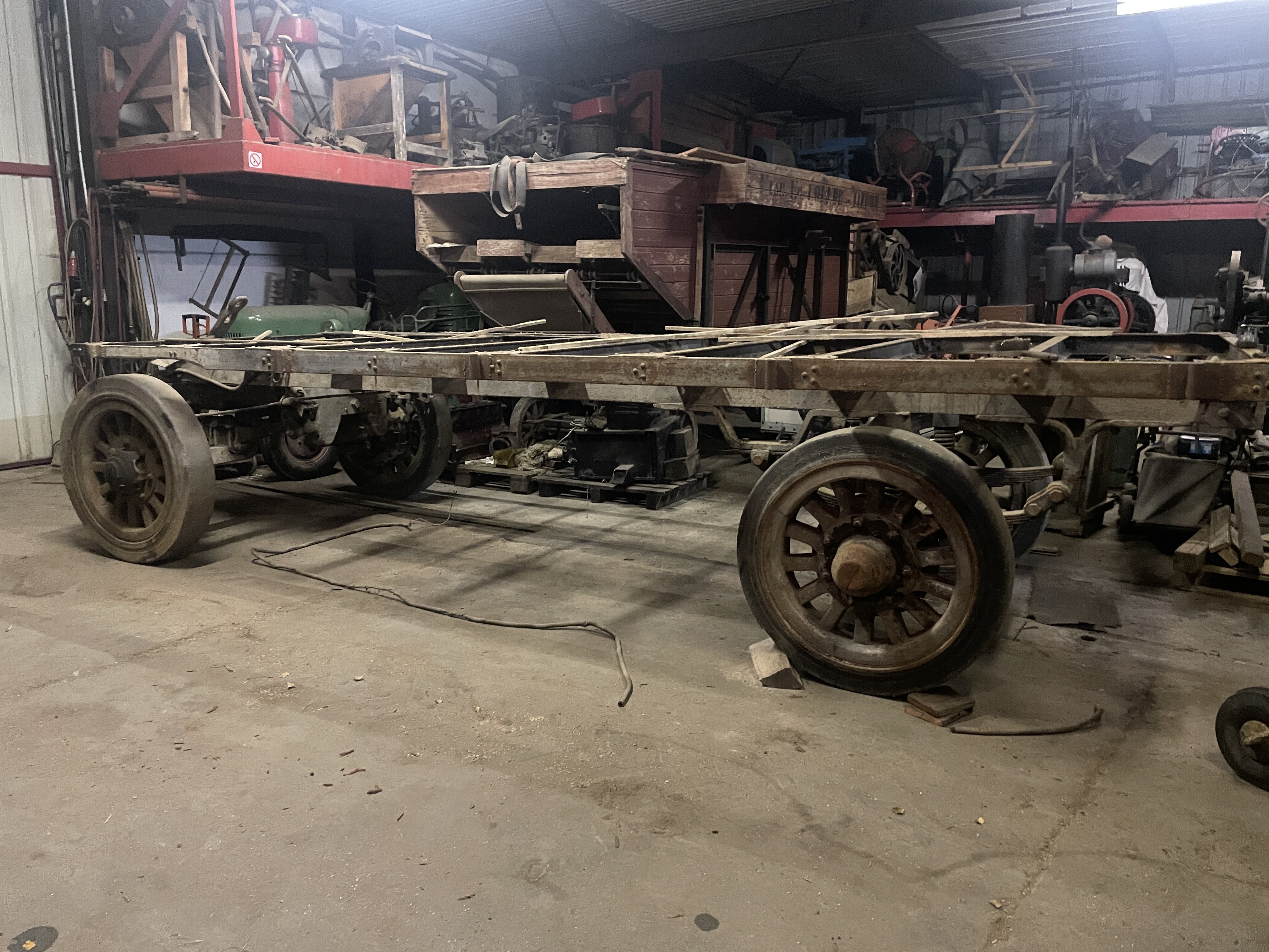 4 wheel steer trailer - Trailers, plant and equipment - HMVF - Historic ...