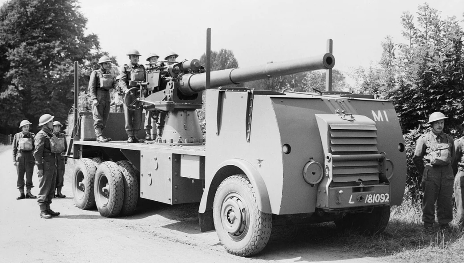 WW2 Raf Regiment AA Trucks - MV Chatter - HMVF - Historic Military ...