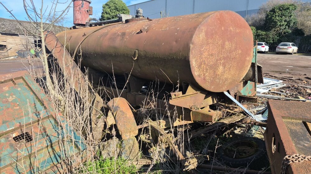 Raf refuelling bowser - Blogs of MV restorations - HMVF - Historic ...