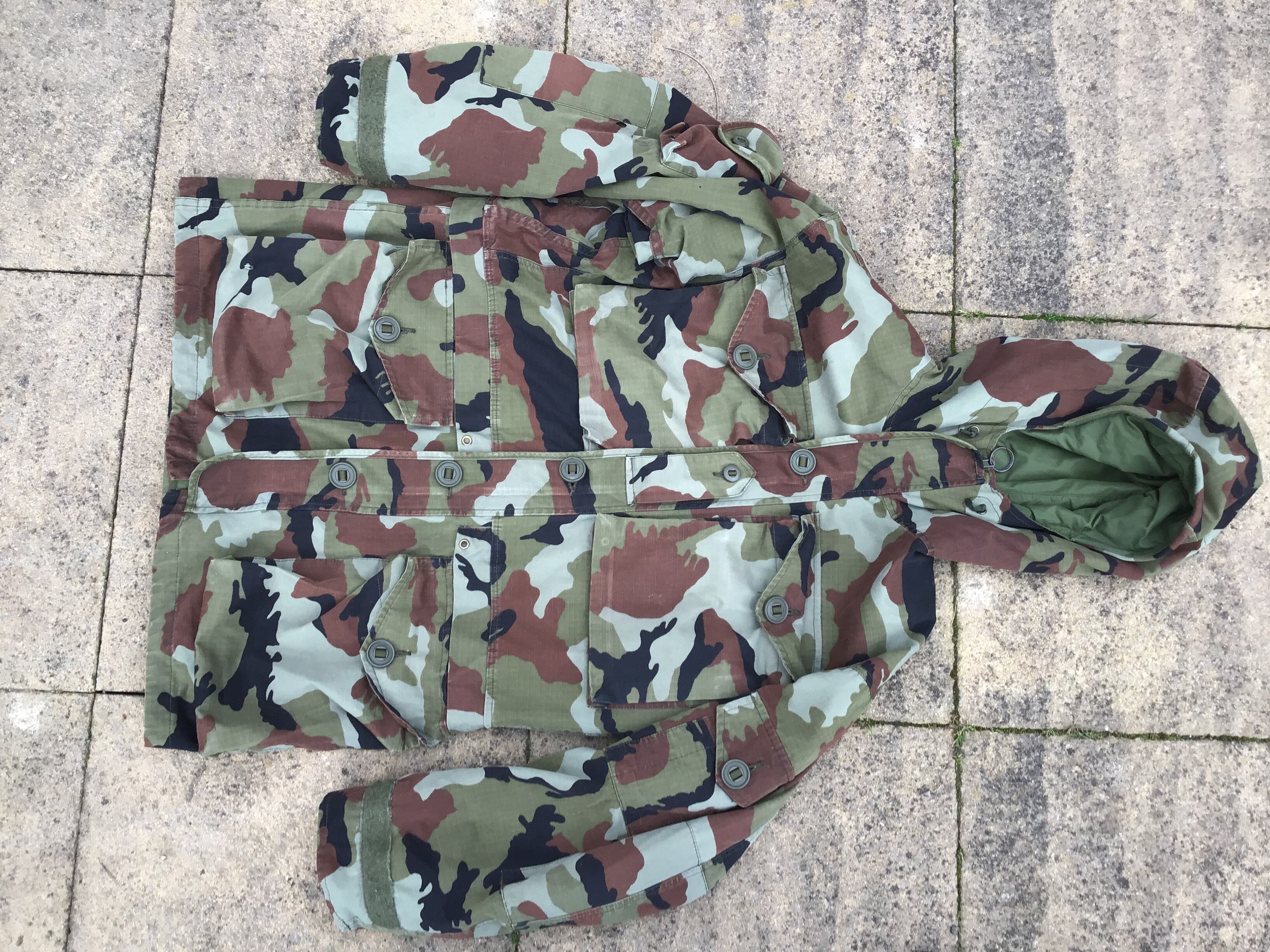 1999 Irish DPM Windproof Smock - Clothing/uniforms - HMVF - Historic ...